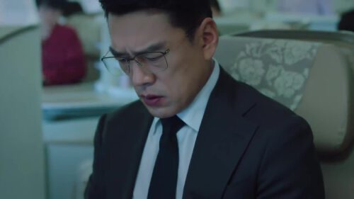 完美伴侣:儿子食物中毒进医院,丈夫总是忙工作,妻子心寒挂电话