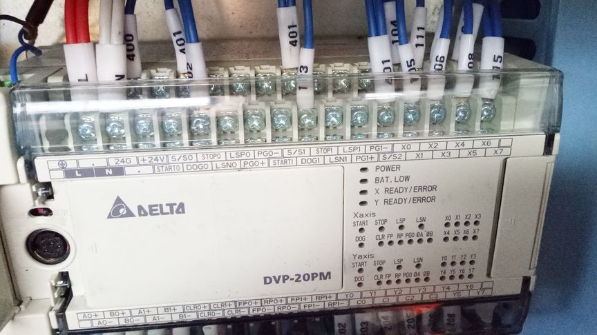 PLC七段数码管模拟
