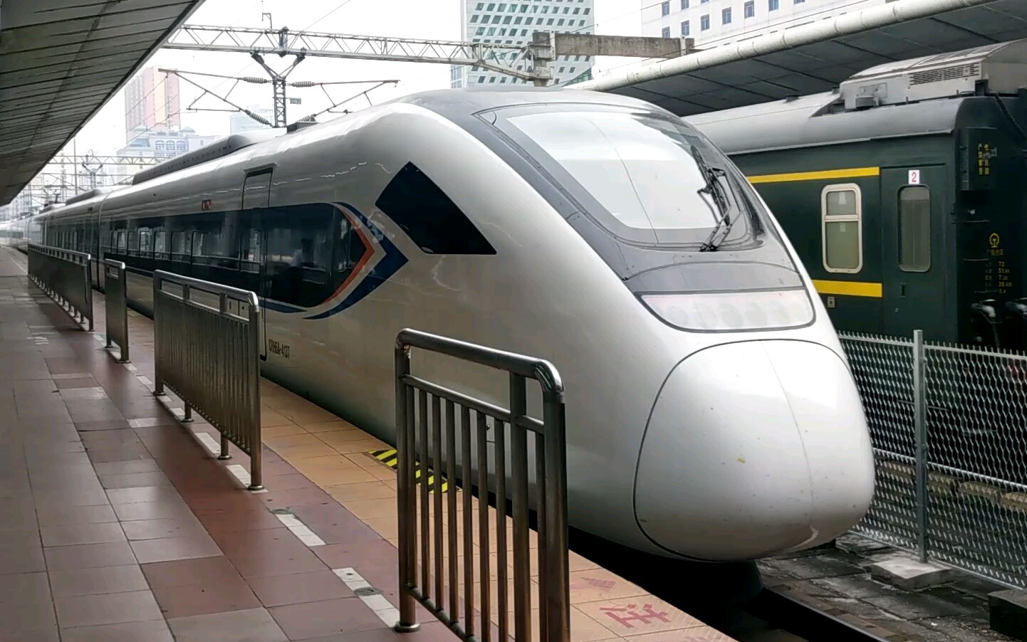 【复兴号小6】广州东站开往深圳站C7131次列车广州东站4道发车(...