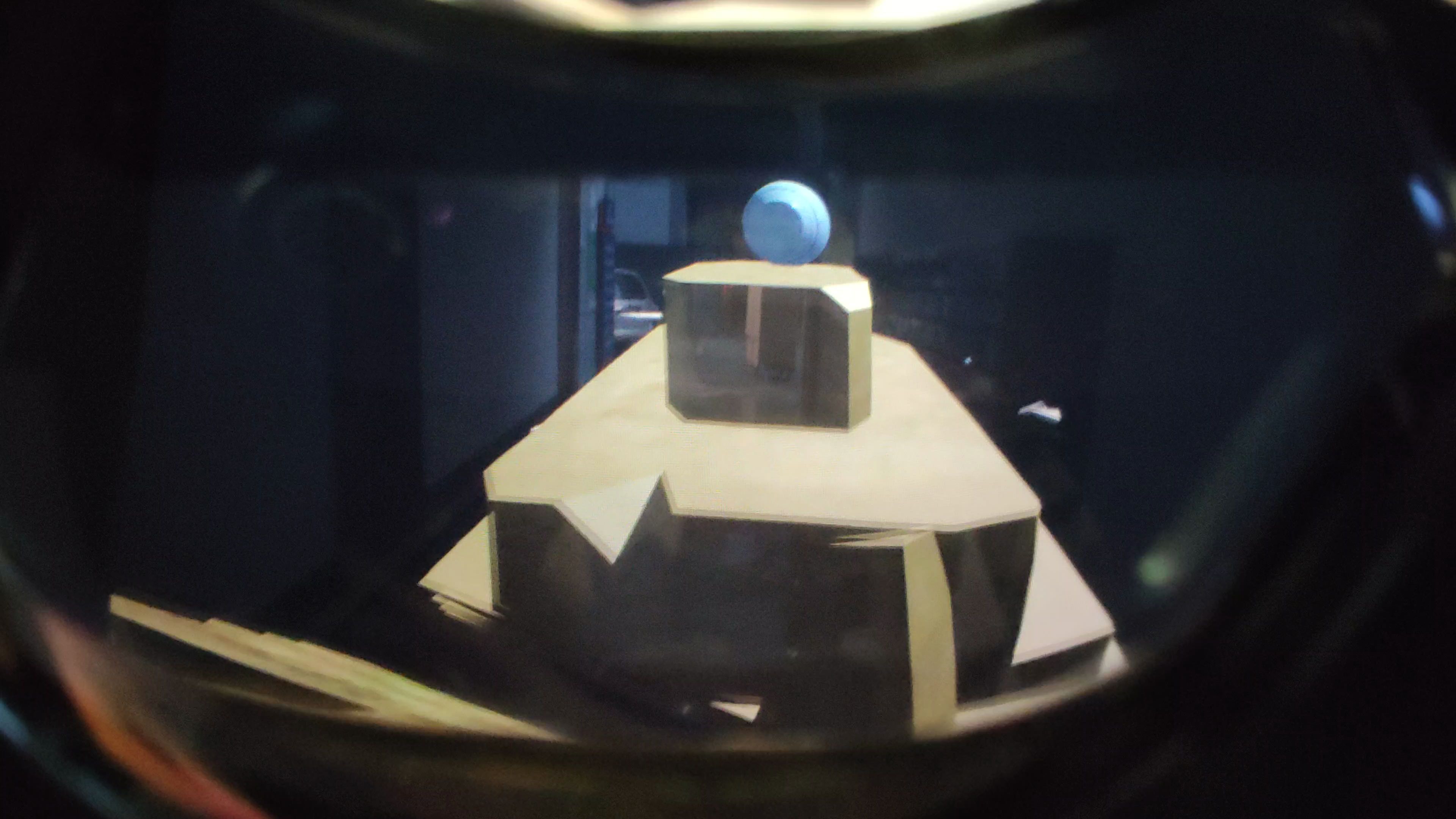 RealMax 乾119.5° 超大可视角AR眼镜,演示Demo7(手机实拍效果)