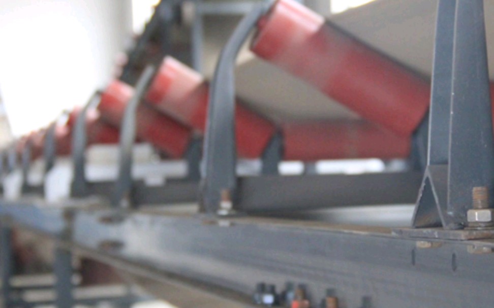 ...秤采用专项使用称重传感器技术,研究生产制造的新一代动态计量设备。