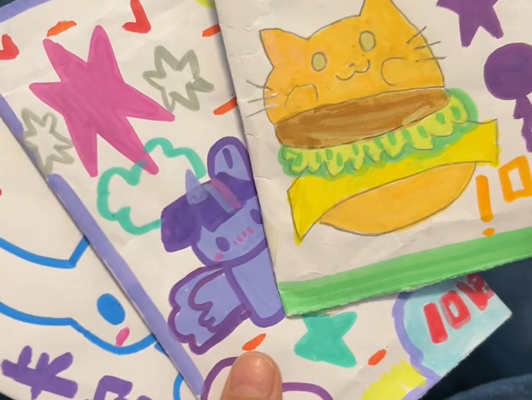 小女孩自制卡包大礼盒