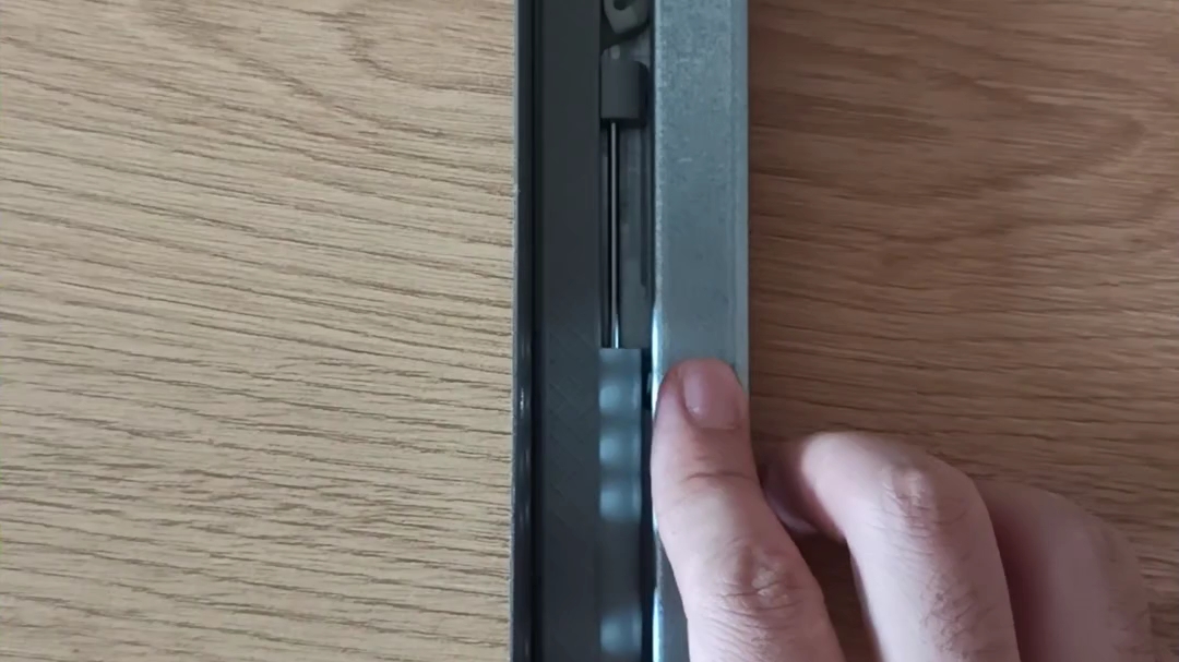 抽屉轨道自吸阻尼器拉力过大的调节思路