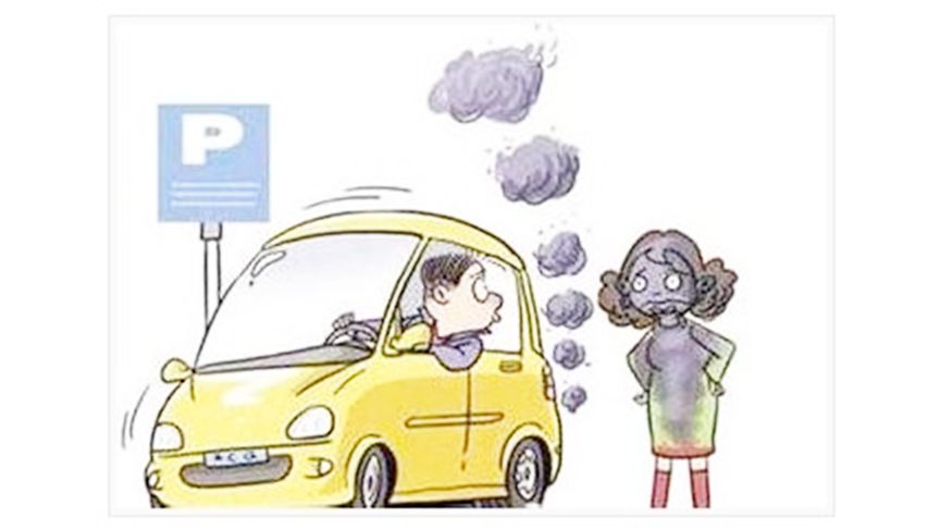 排气管冒黑烟油耗高咋回事?跟烧机油有关系?老司机说出真相