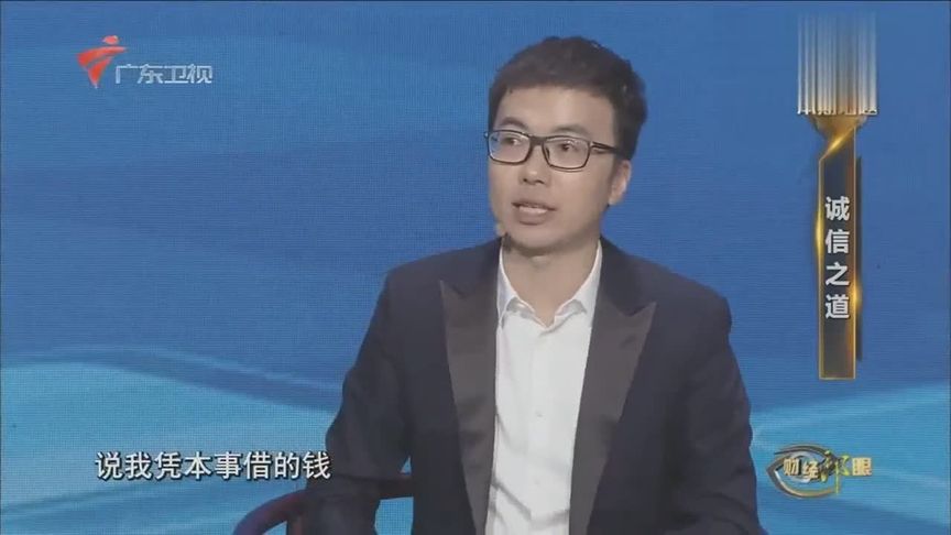 信用卡违约,严重的是要负刑事责任的,听听专家是怎么讲的吧!