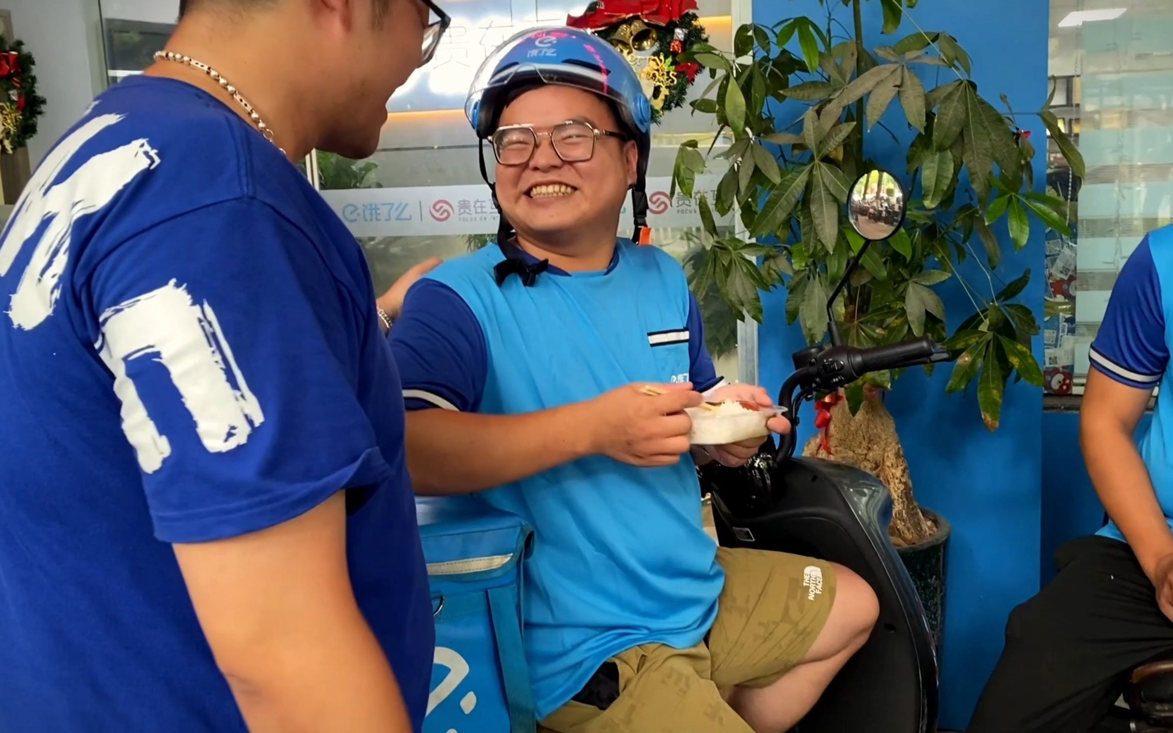 你眼中的外卖员是什么样子的?