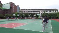双手头上前掷实心球的动作方法2