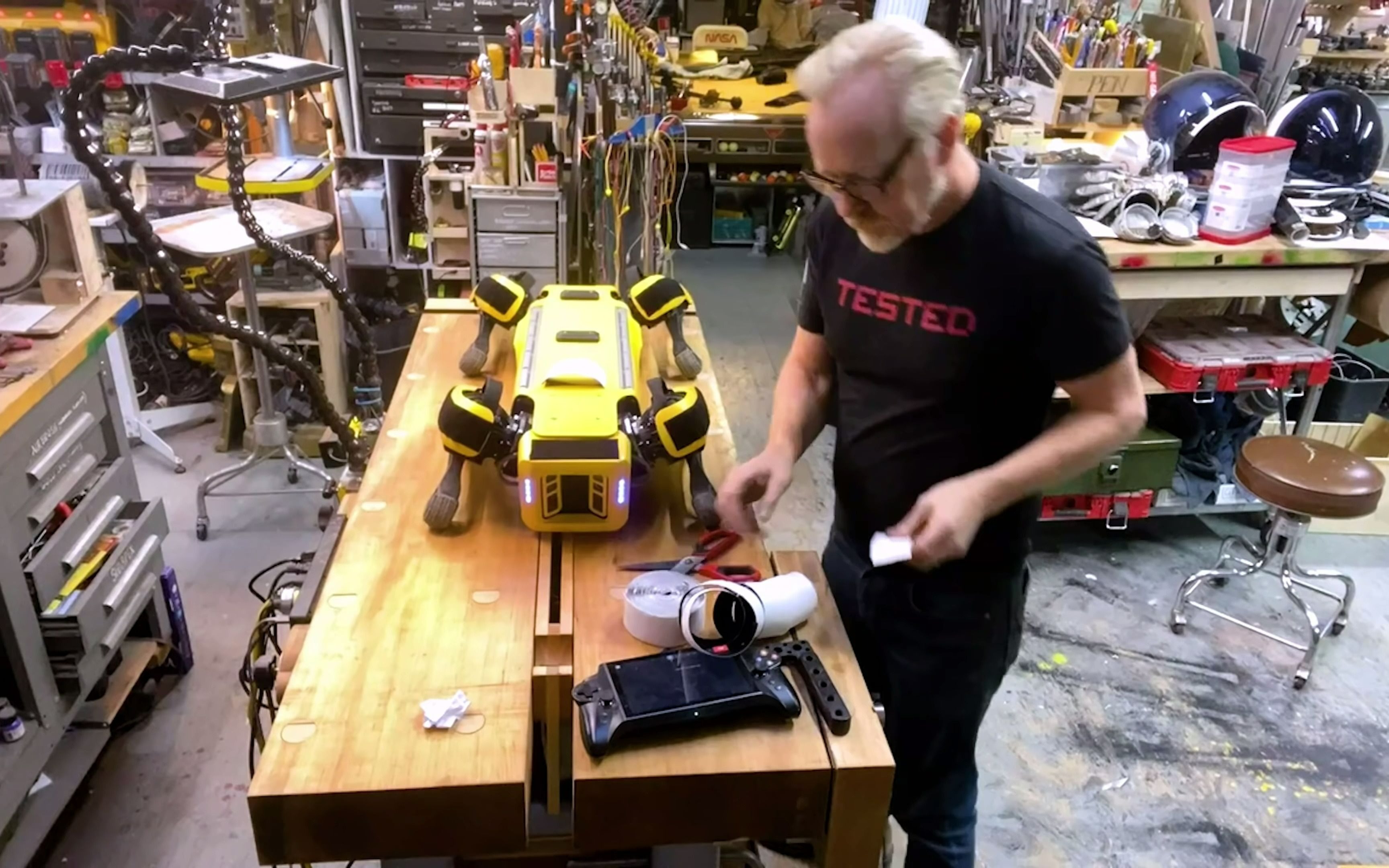 Boston Dynamic Working with Spot