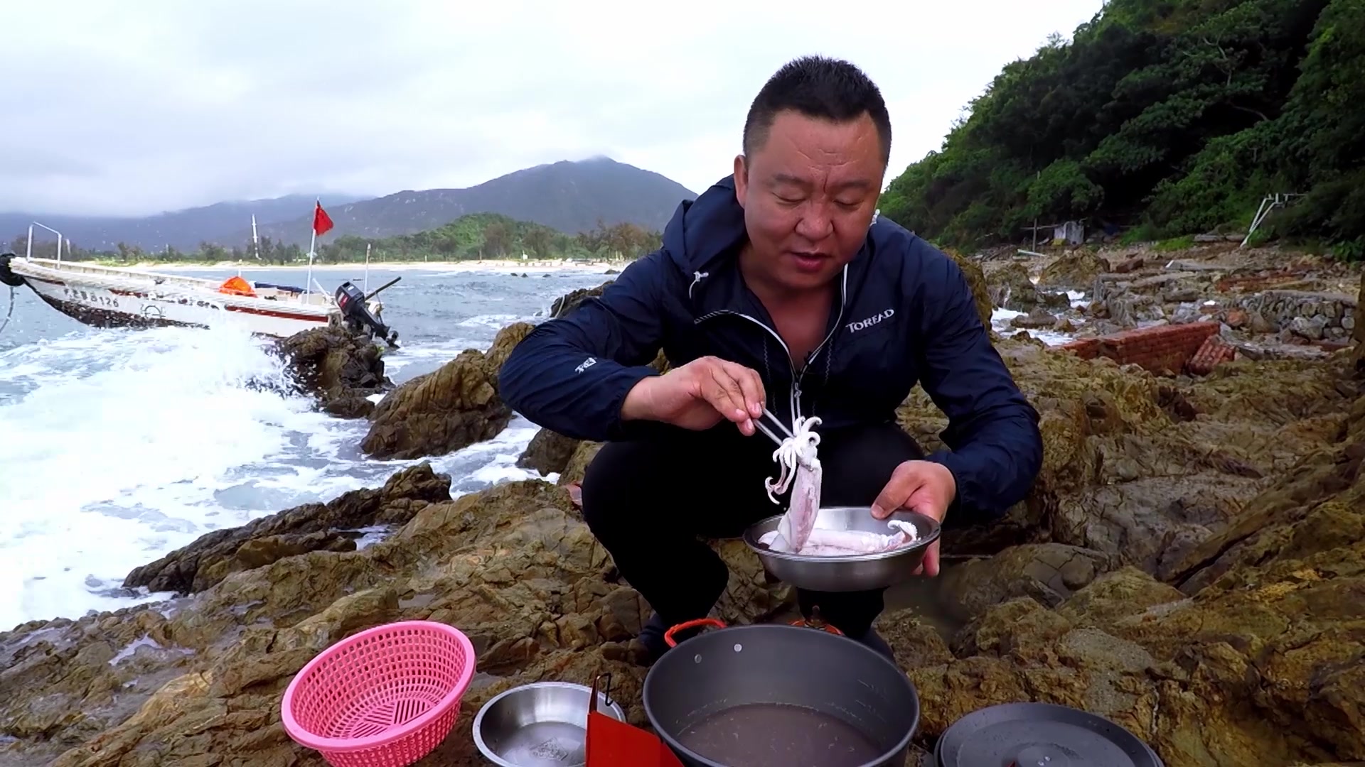 食旅天下-西涌美食-吹筒仔