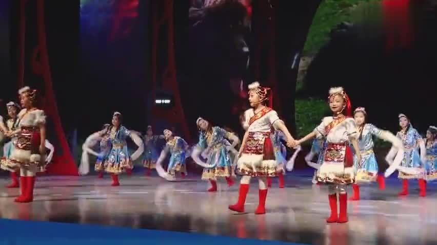 爱国主题舞蹈视频《幸福的赞歌》六一孩子们的歌舞表演