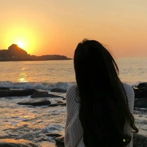 沐金智能机器廖小姐 