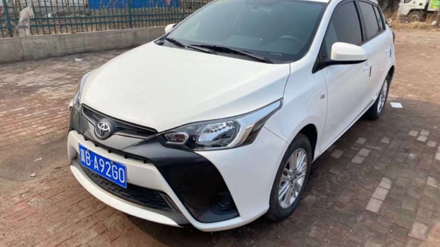 新到2019年 丰田致炫 自动挡 美女一手原车漆