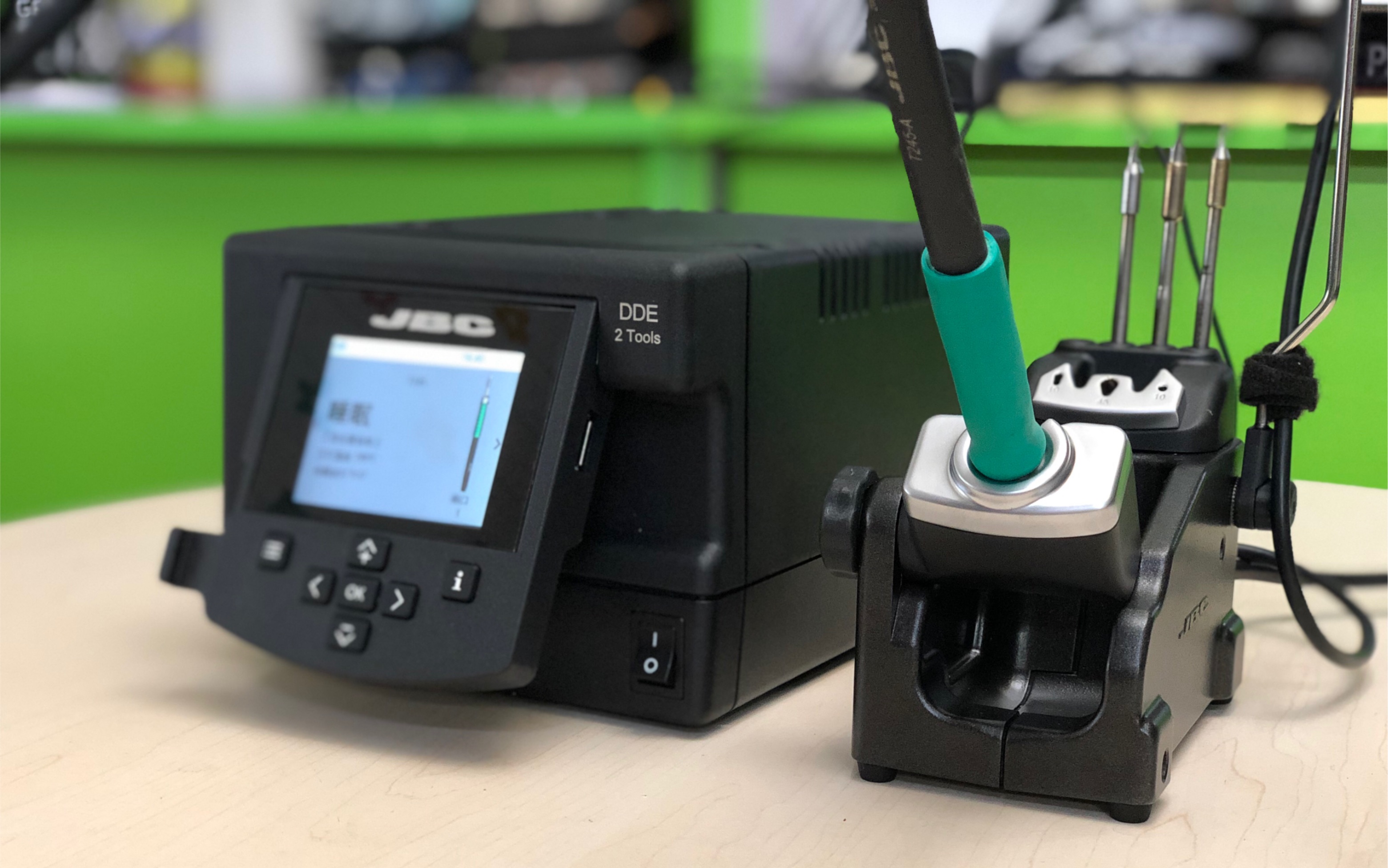 我的JBC焊台中标了,真的很悲催 西班牙JBC DDE焊台 电烙铁焊台问题...