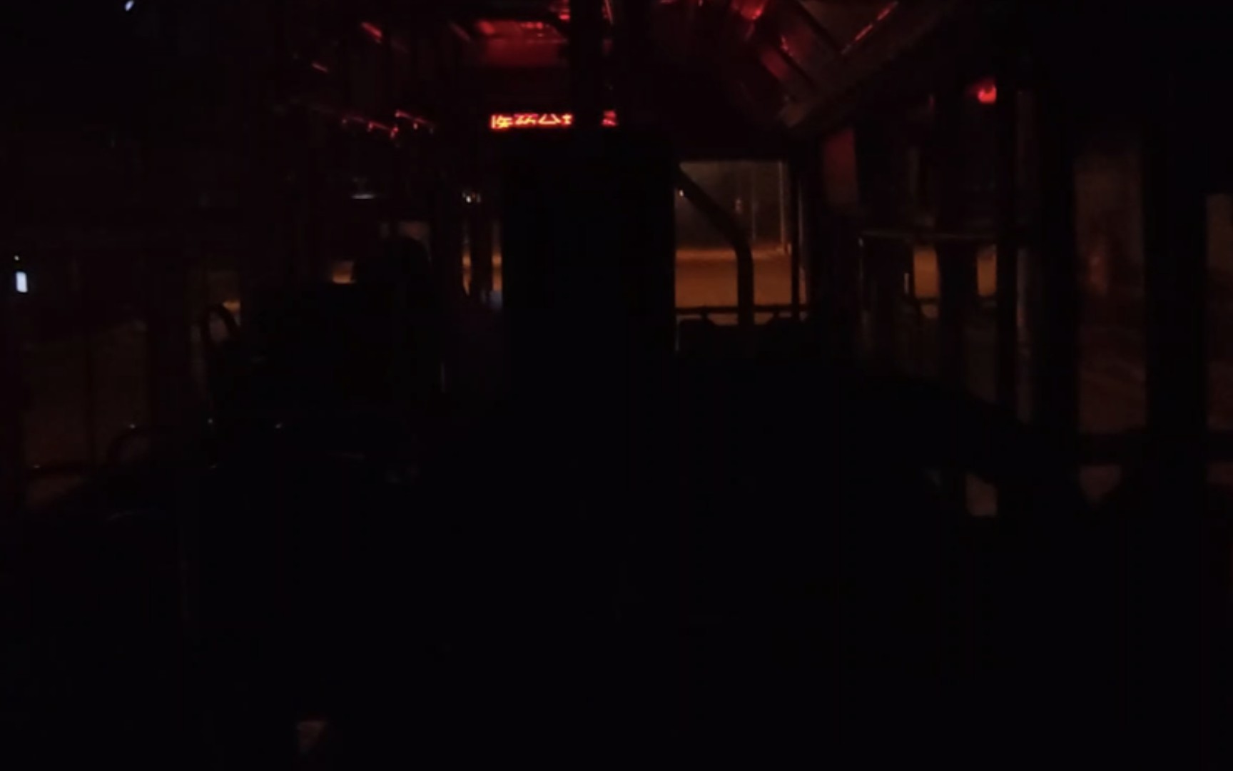 北京逆天公交 感受闹鬼体验