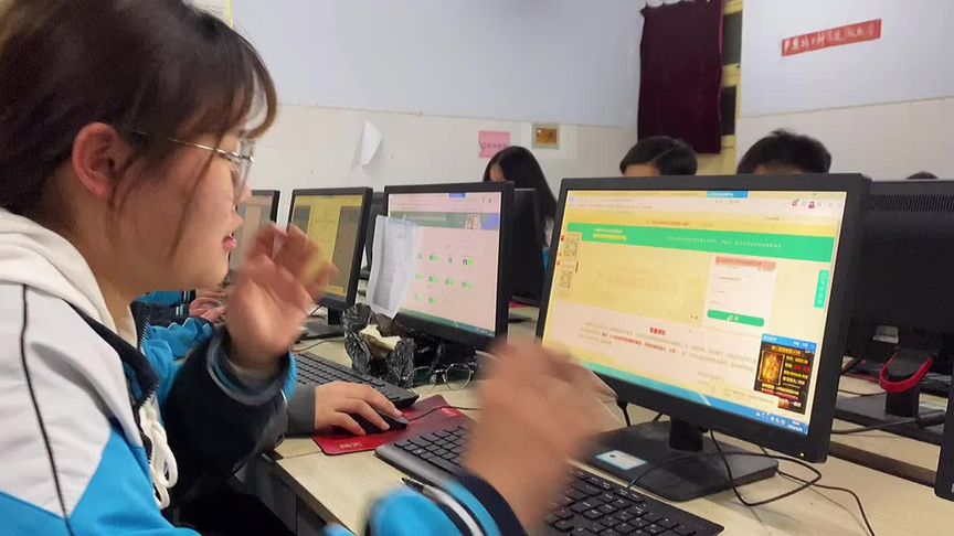 你们三年做了无数次安全教育平台,也问了班主任无数次密码!