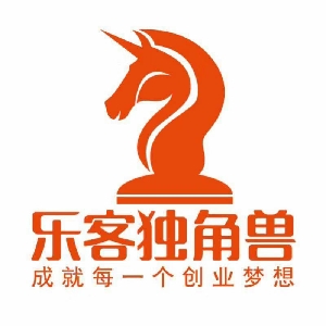 创收高跟鞋 