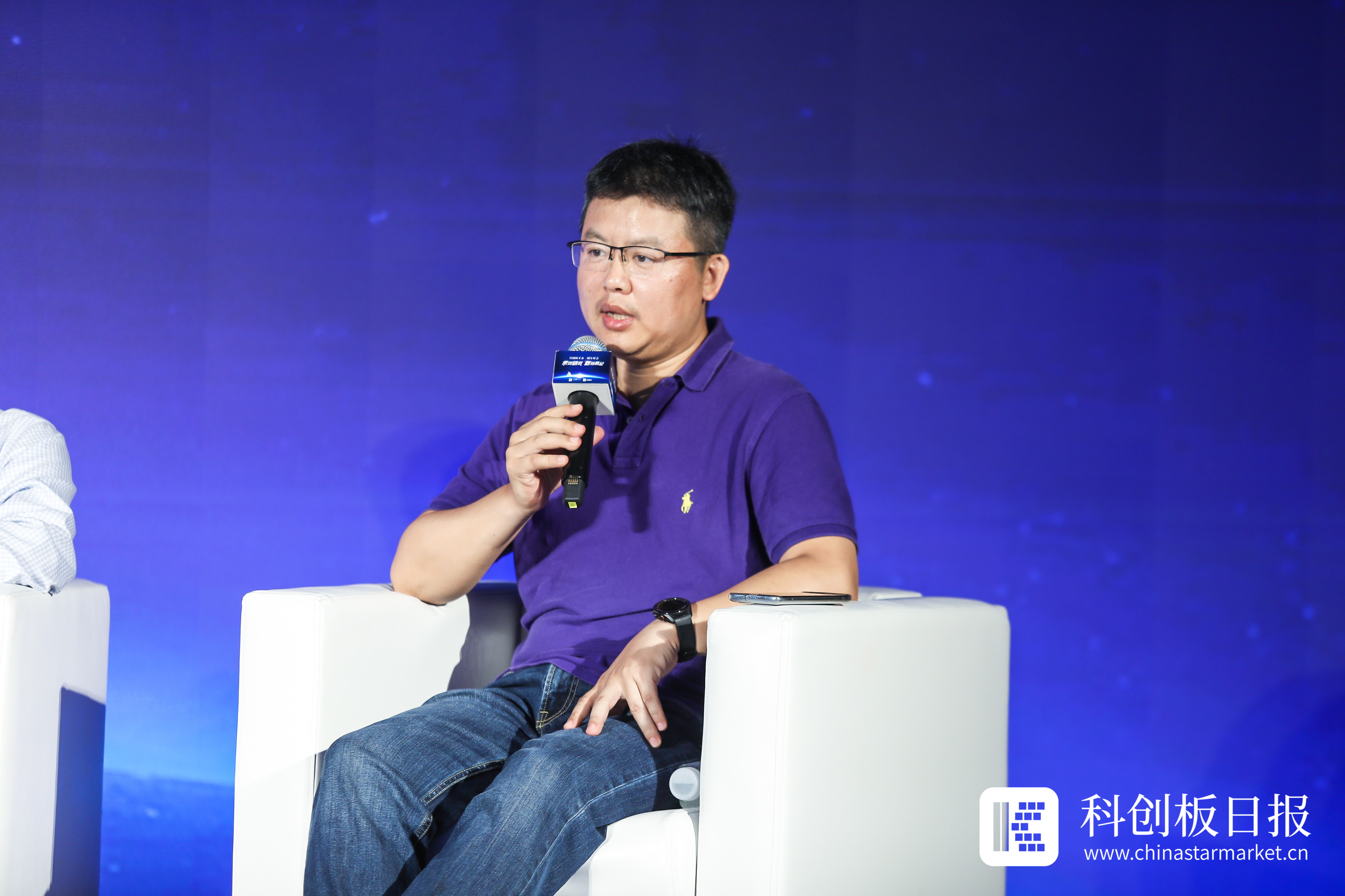 金山办公宋涛:WPS全球月活将近4.5亿 其中超过1亿来自海外用户