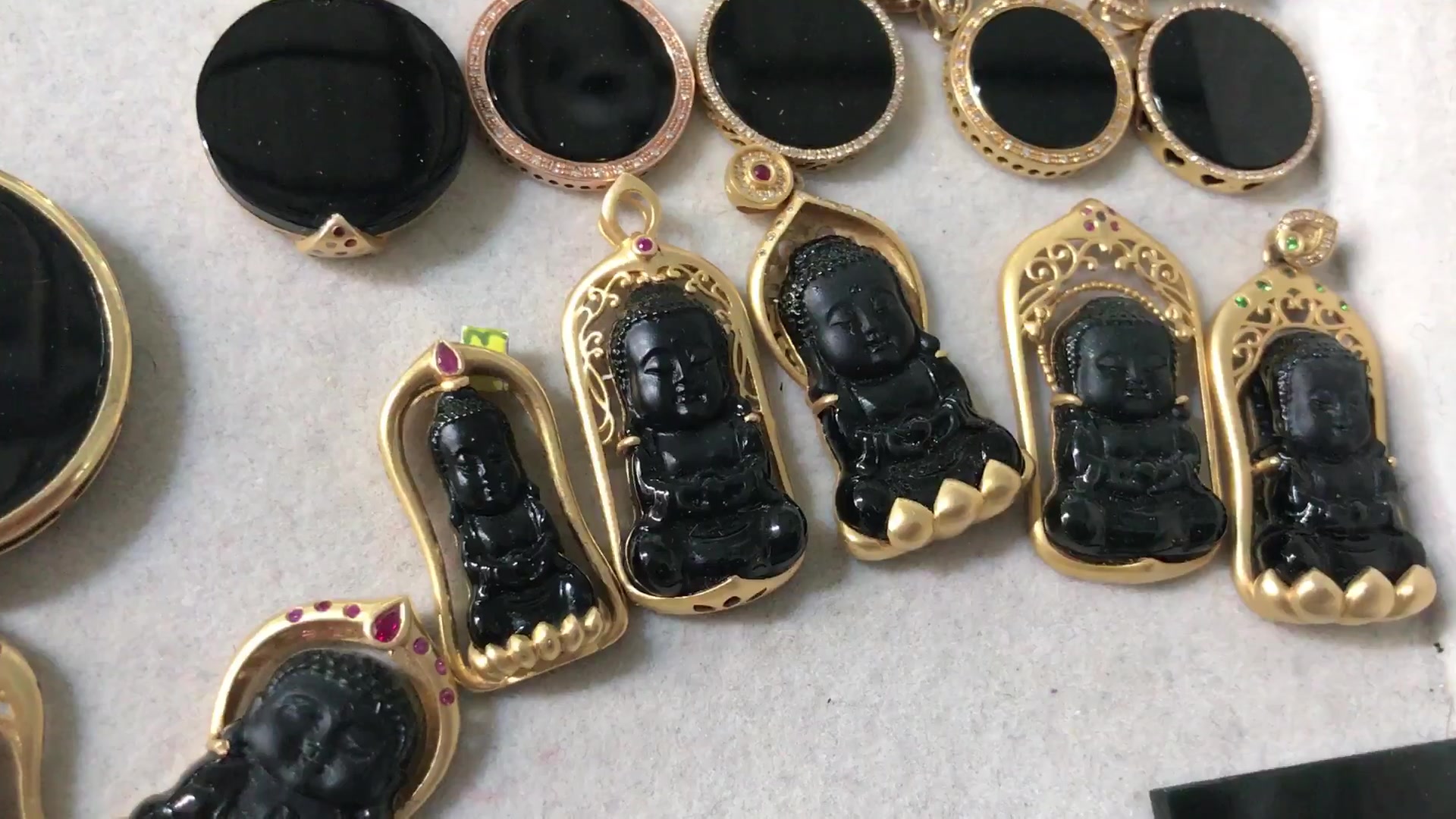 墨翠该如何鉴定真假别?再乱买了!不懂这些常识你会被坑