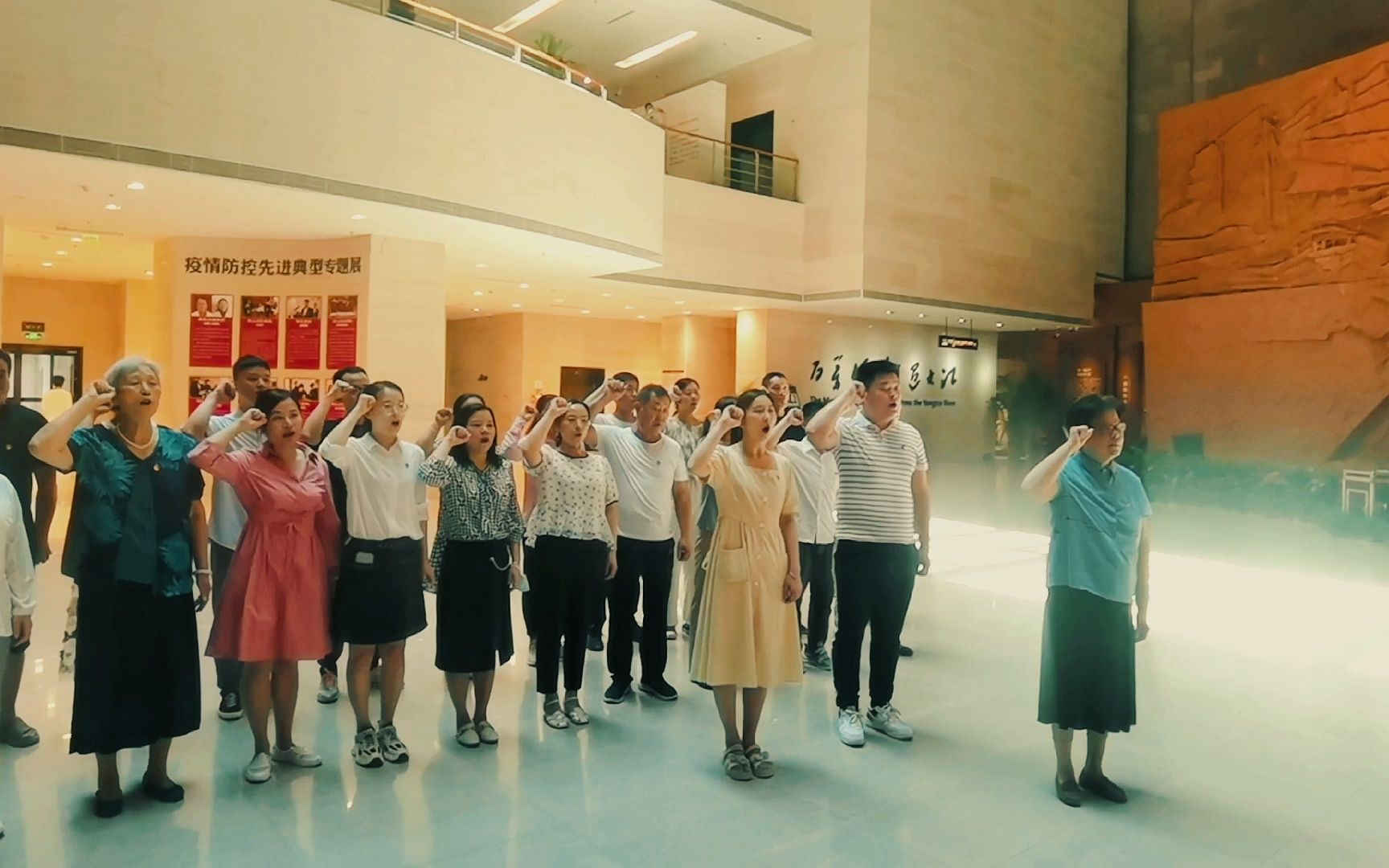 合肥瑶海:在渡江战役纪念馆,重温入党誓词活动