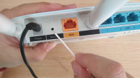 家里的wifi信号不能全覆盖?教你一招无线桥接,信号好速度快!