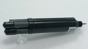 氨氮传感器。可测NH4-N,pH, 水温,ORP或是钾离子。输出RS485 ,标准...