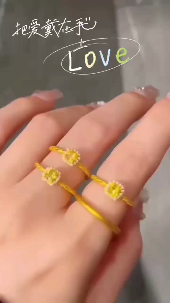 火爆全网,小方糖戒指,已到店,欢迎试戴 #高平黄金戒指价格 #黄金戒指...