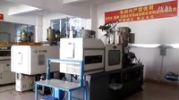 注塑成型自动化生产车间