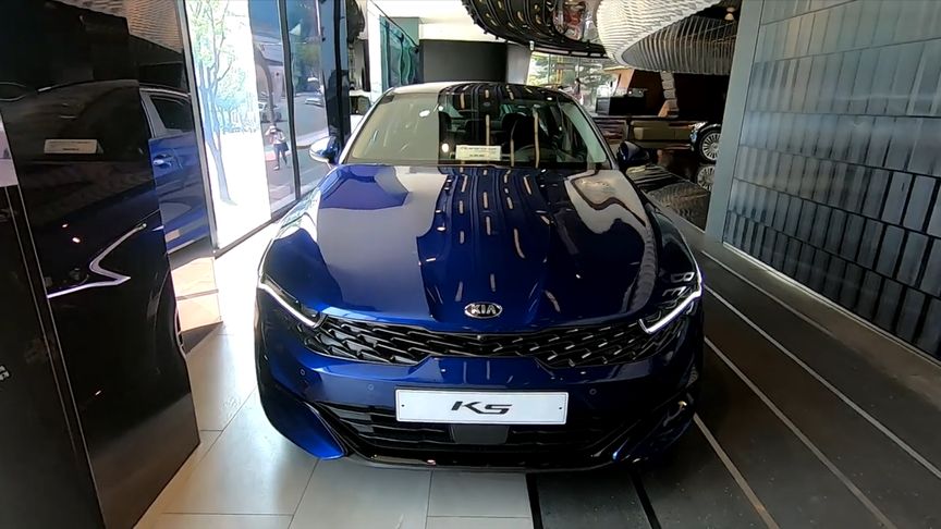 关于2020款起亚凯酷K5的详细实拍视频,全面了解后买不买做个参考