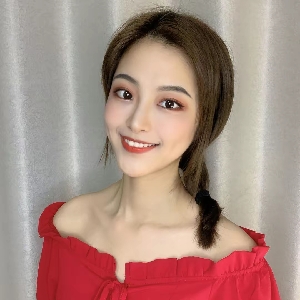 小颜颜颜_ 