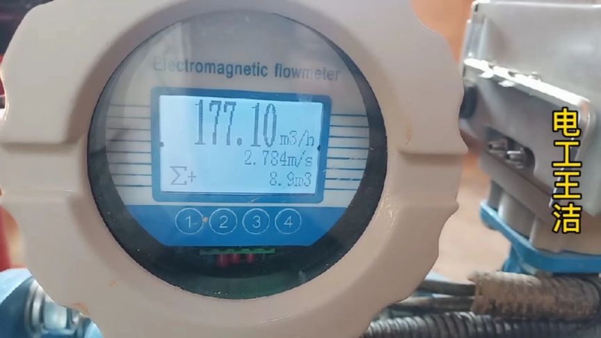 现场来协助测试管道压力,一次能验过去吗?承受的住吗?