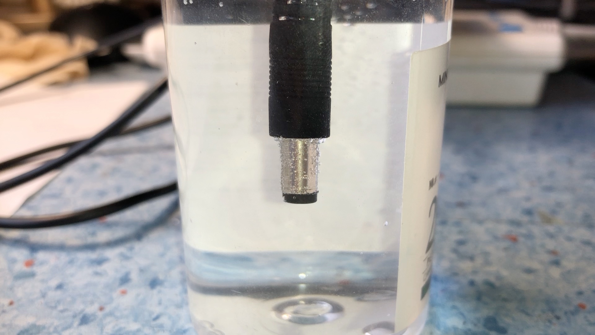 电解NaCl溶液