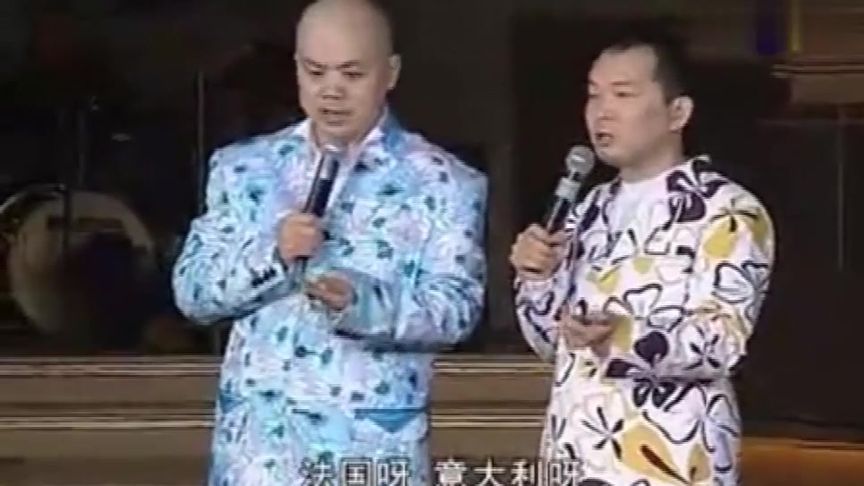 《搞笑模仿秀》 没想到这个人这么有意思,模仿的太好玩了。