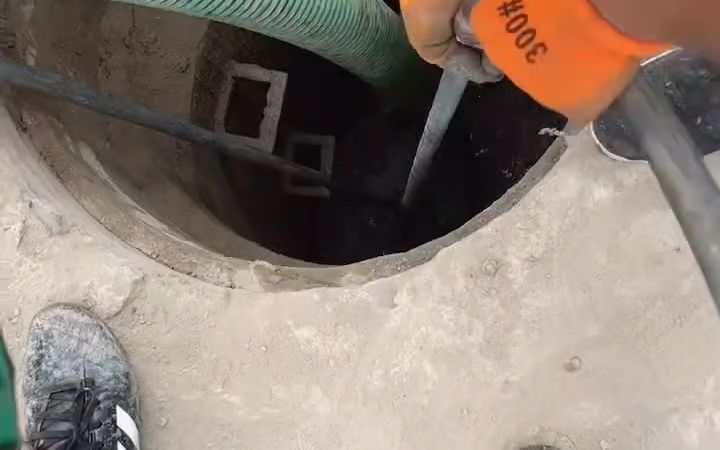 北京大兴专业管道清洗抽化粪池服务/提供河道清淤施工设备