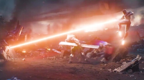 灭霸的直升机螺旋桨大刀!什么材料锻造的 美队的盾都不堪一击!