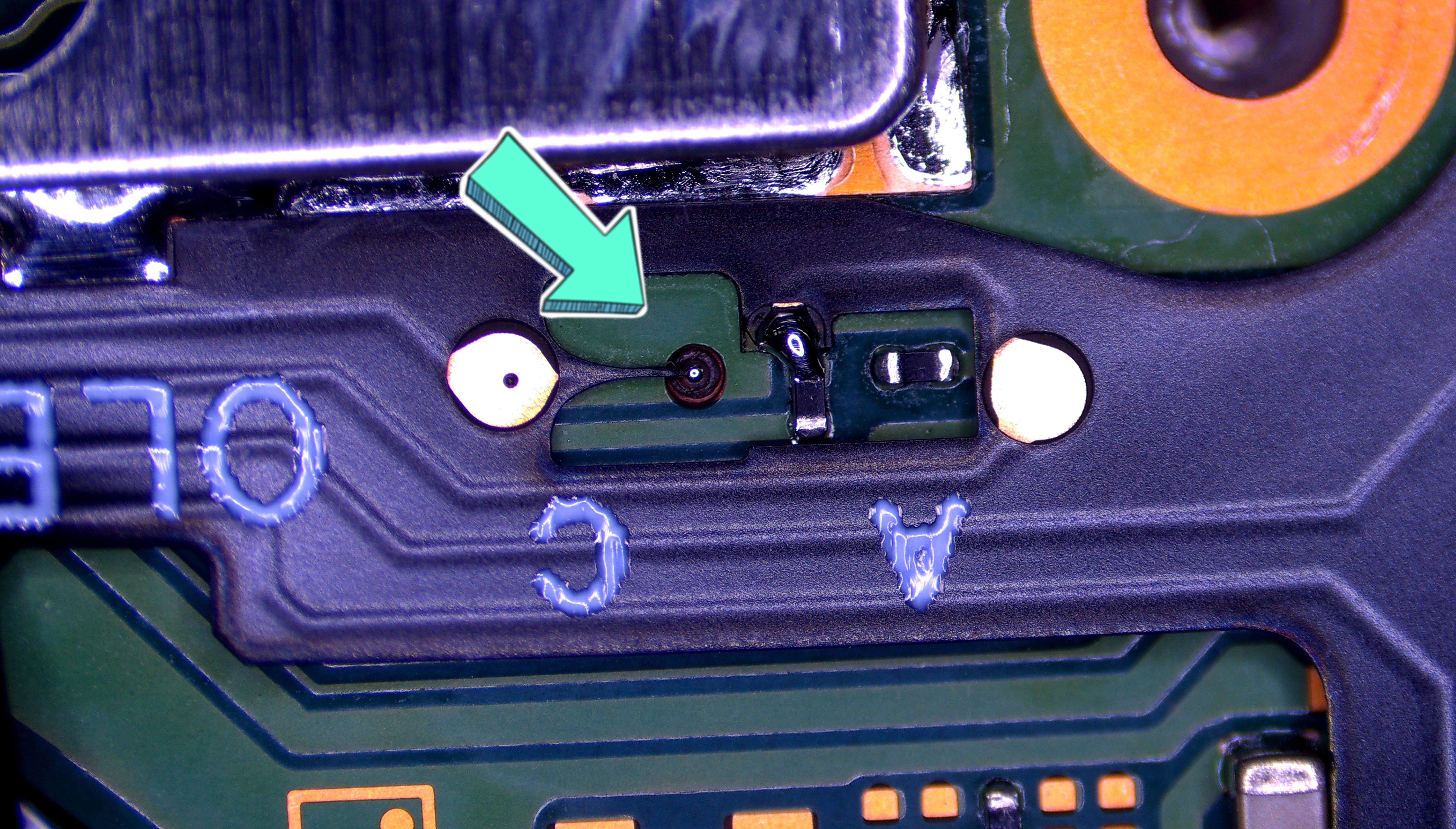 8分钟快速查看OLED钻孔和一体化方案是怎么个事 视频加速处理了哦