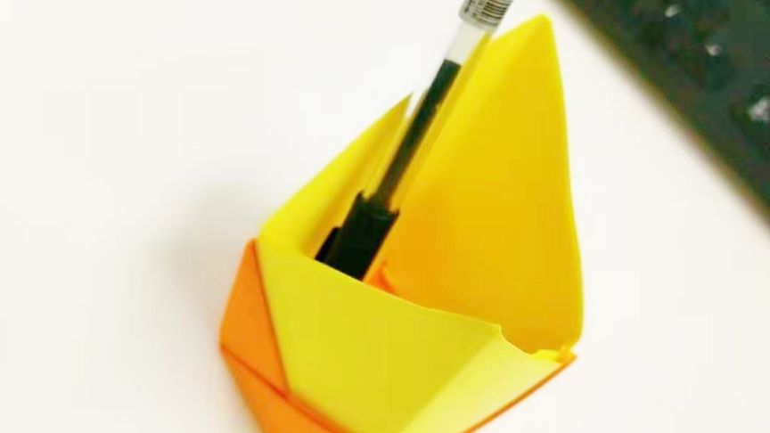 简单漂亮的笔筒,马住,以后用得上!