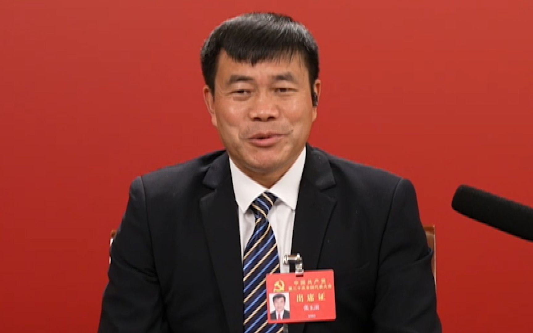 “扁担校长”、二十大代表张玉滚:希望更多青年投身乡村教育