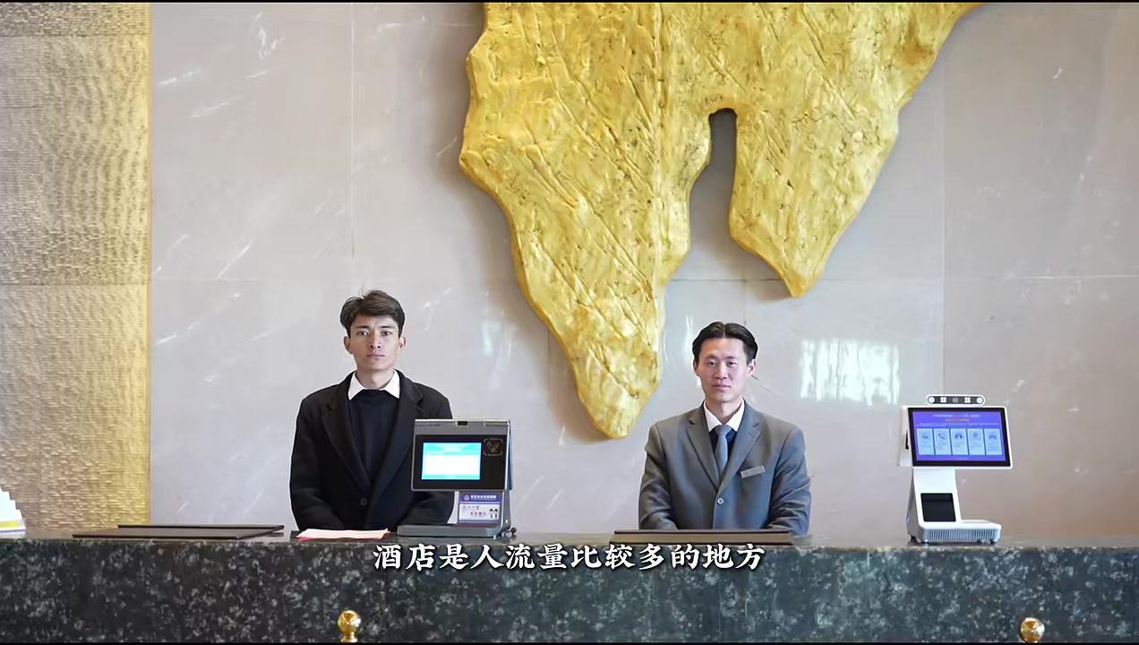 如何正确✅使用#过滤式消防自救呼吸器?您能鉴别它的真伪吗?#人员...