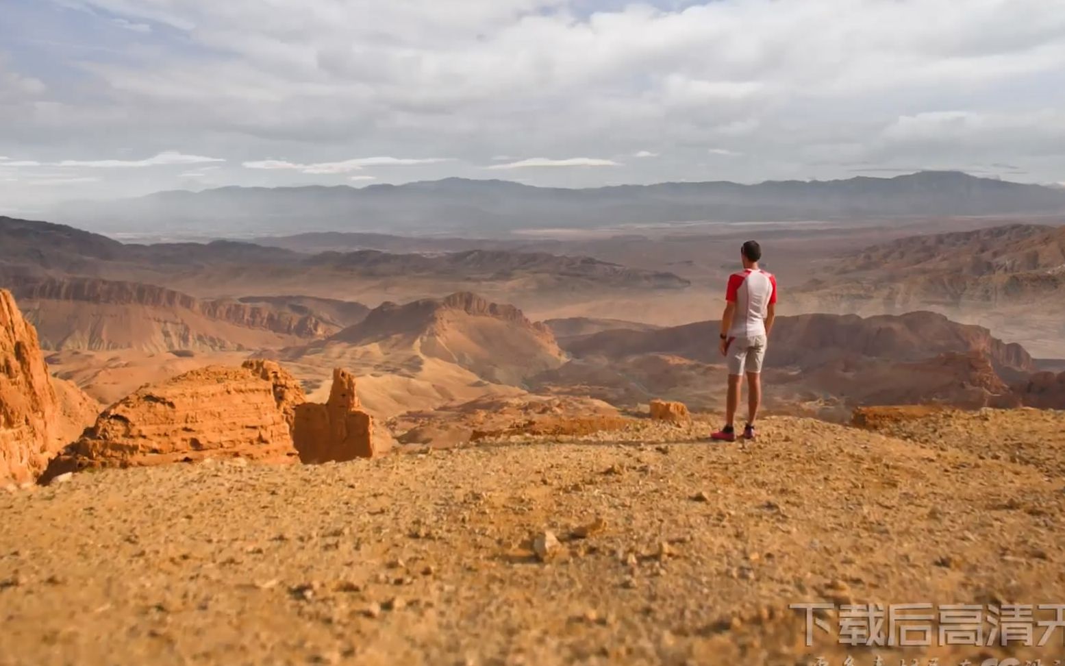 s165 高山之巅极限运动奔跑向前勇气人物特写实拍视频开场视频 庆典...