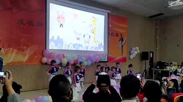 感谢老师的指导,老师辛苦了,感恩有你,宝贝六一节活动