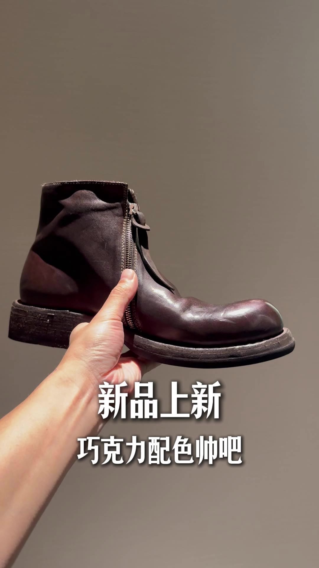 马皮版本小辫子来啦,比马臀皮更容易护理,但是却同样的有质感,新品...