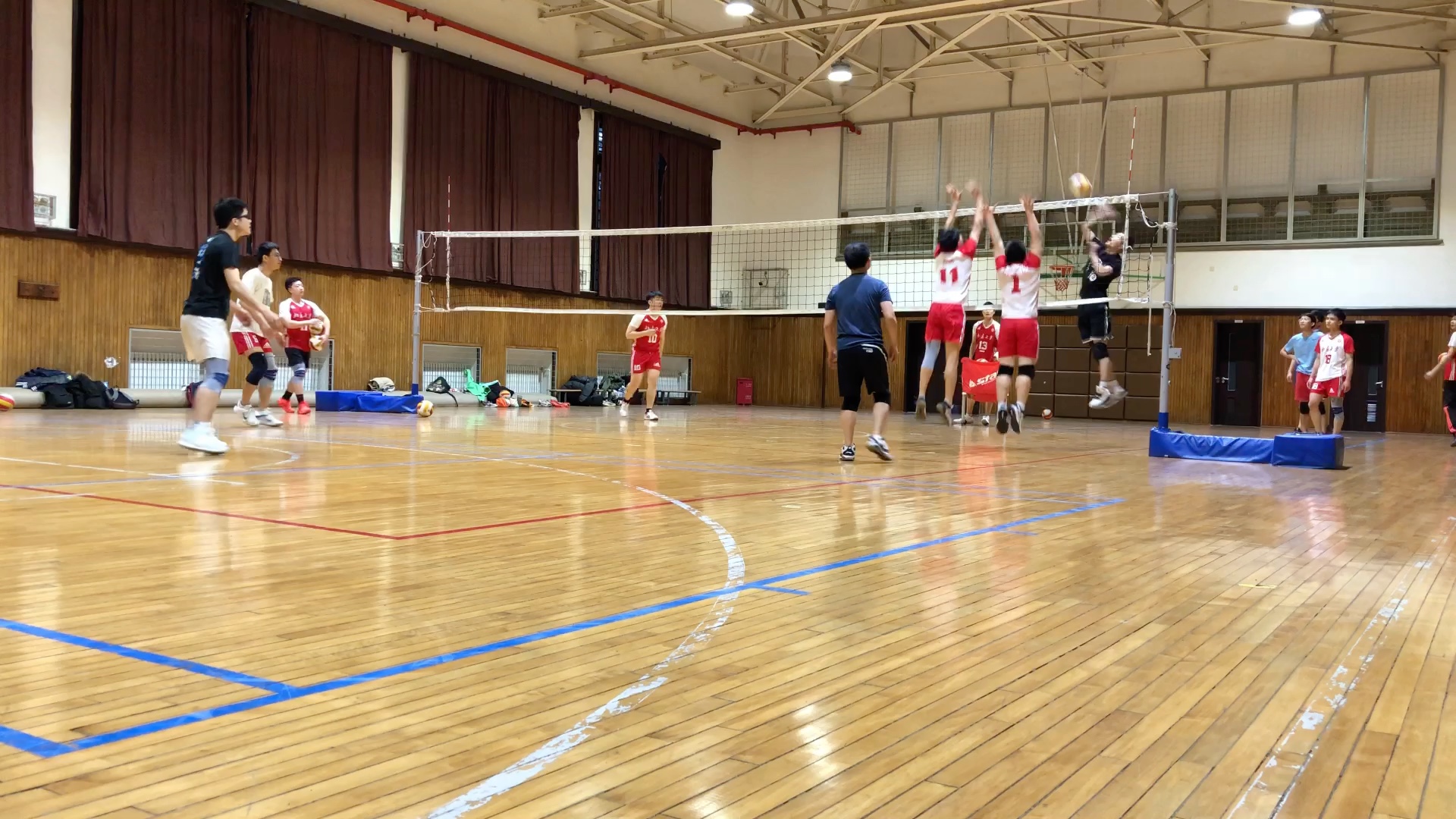 排球队训练视频(03.20)