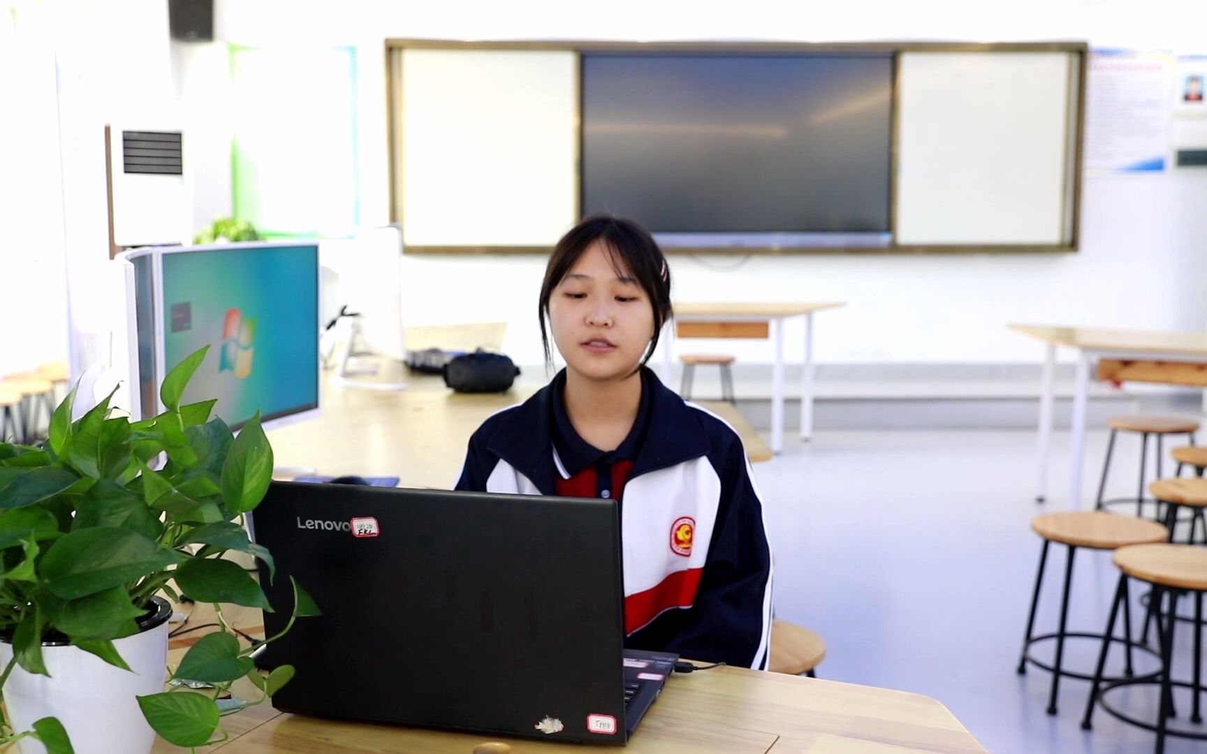 基于物联网的智能门禁、人数统计系统