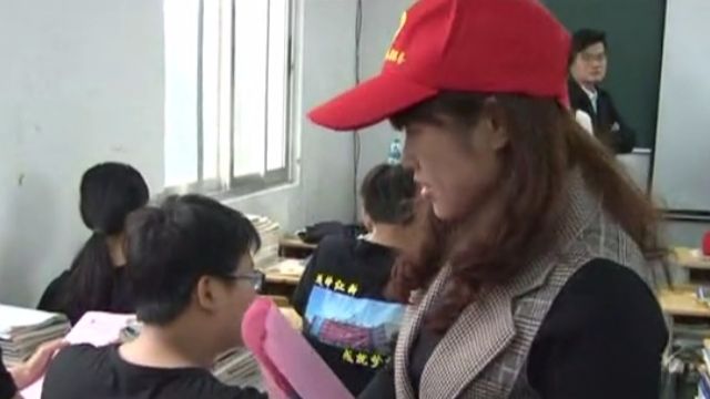普及交通法律法规,遵守交通从我做起