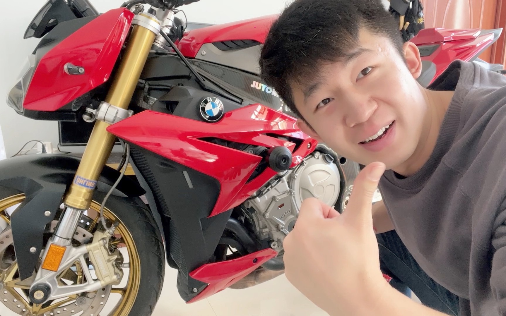 自己动手更换宝马S1000R张紧器!