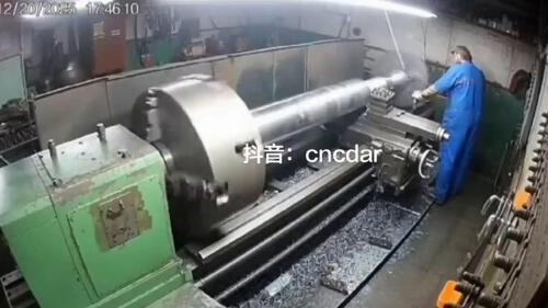 车床操作大揭秘!安全攻略学起来!