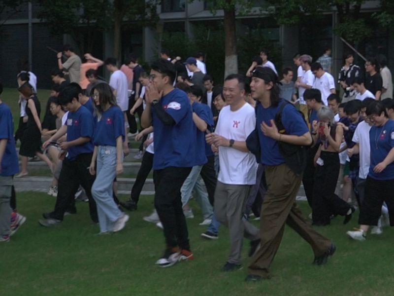 Unity集训营三周年+大咖孙志鹏学术分享:智能新浪潮|AI技术进展与视频...