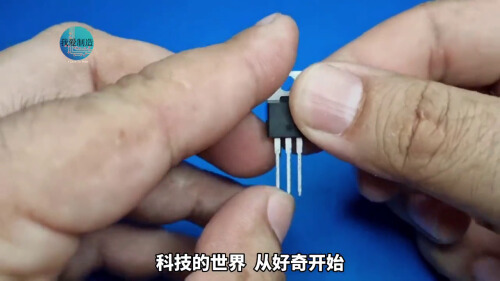 熟练掌握电子技术,高手这样DIY,做简单的MOS管对称负载控制电路