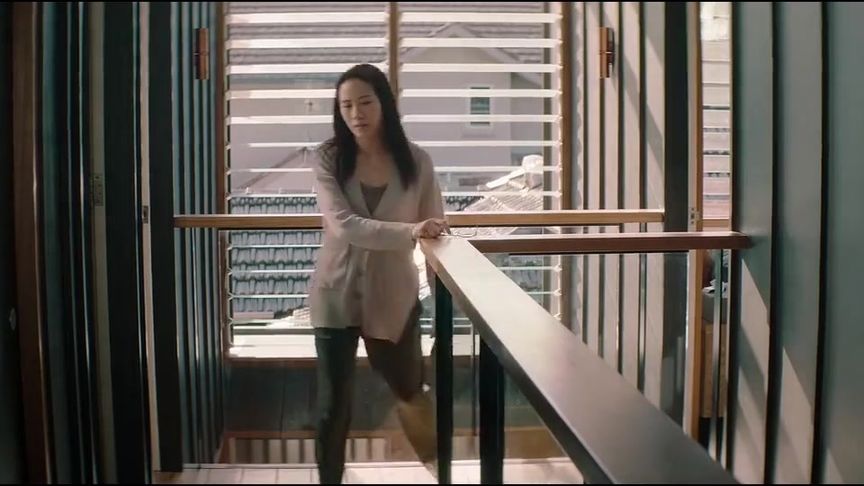 老公为了不让妻子刷附属卡,干脆把主卡也取消了,妻子气的想杀人
