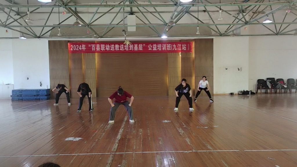 【Apple兔同学】最新视频已上线,快来围观!